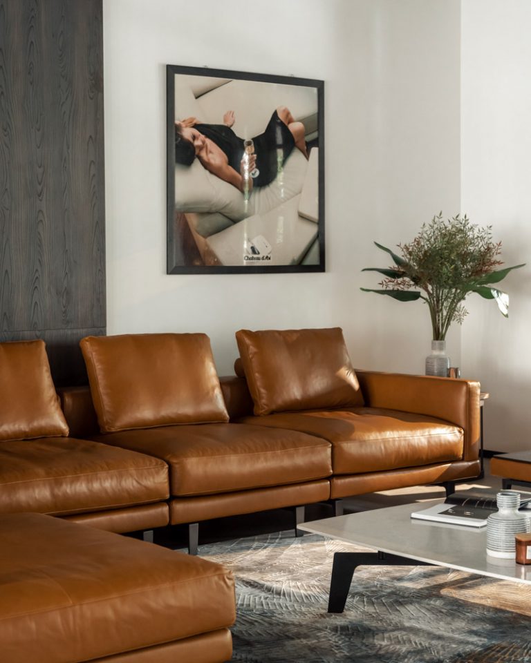 Trang chủ - Kenli Lux